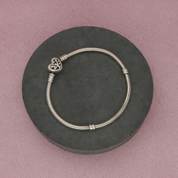 Pandora | Jewelry | Pandora Sterling Silver Moments Family Tree Heart ...